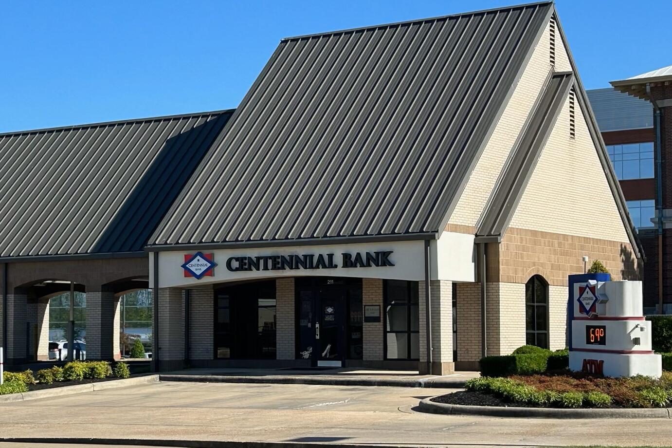 Centennial Bank Waits a Year Before Notifying Customers of 2023 Data ...